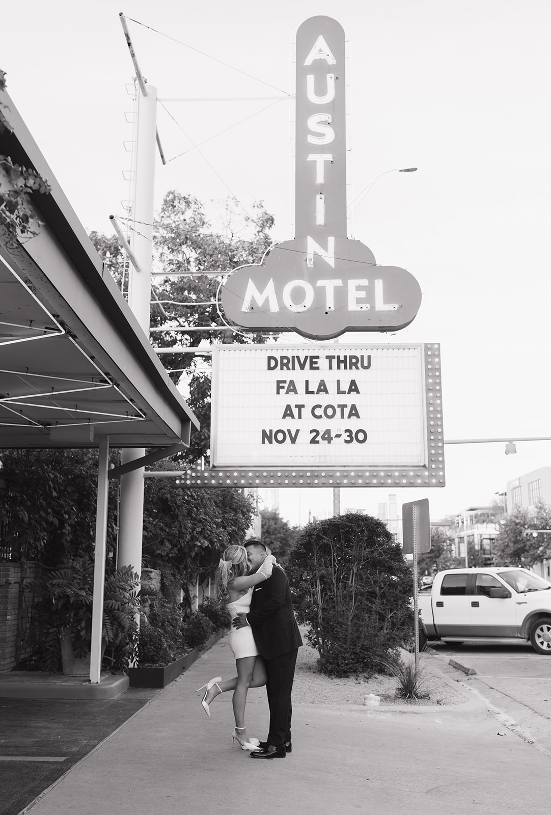 South Congress Downtown Austin Engagement Photos - Showit Blog